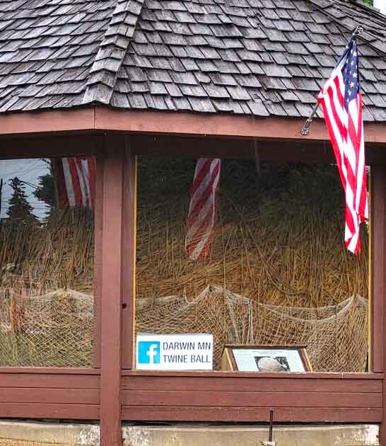 bizarre minnesota strangest landmark ftr
