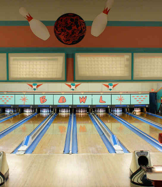 bowling alley california retro ftr