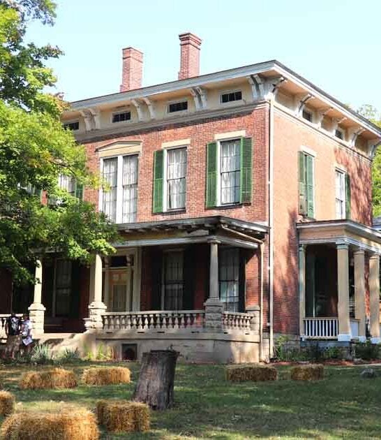 captivating indiana mansion mysterious ftr