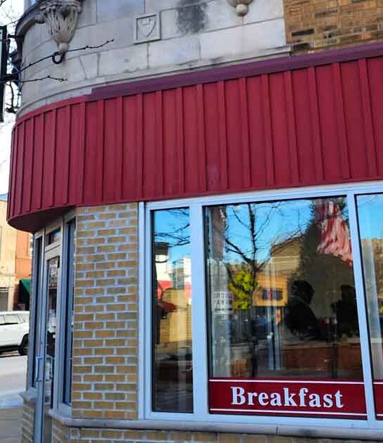 charming diner illinois breakfast ftr