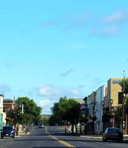 charming minnesota hallmark town ftr