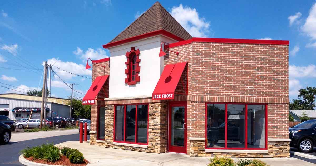 This Charming Ohio Donut Shop Has Been Family-Run For Nearly 90 Years