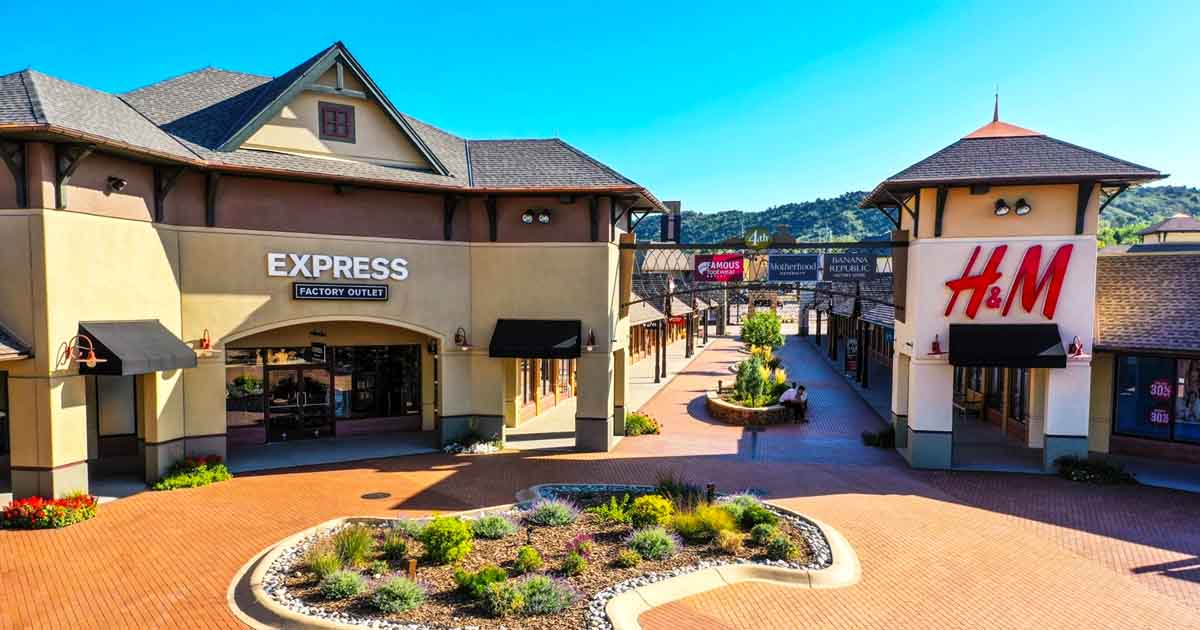 This Colorado Outlet Mall Has Bargains So Good, You'll Want To Drive ...