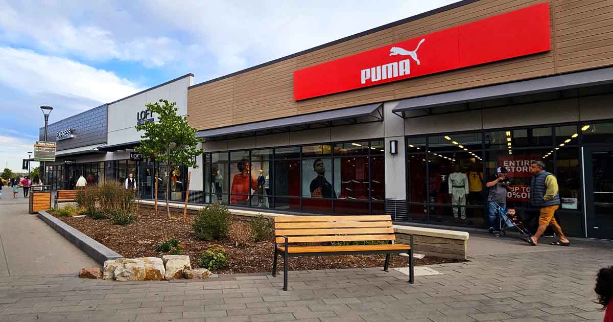 You Won't Believe How Far $50 Goes At This Unreal Outlet Mall In Colorado