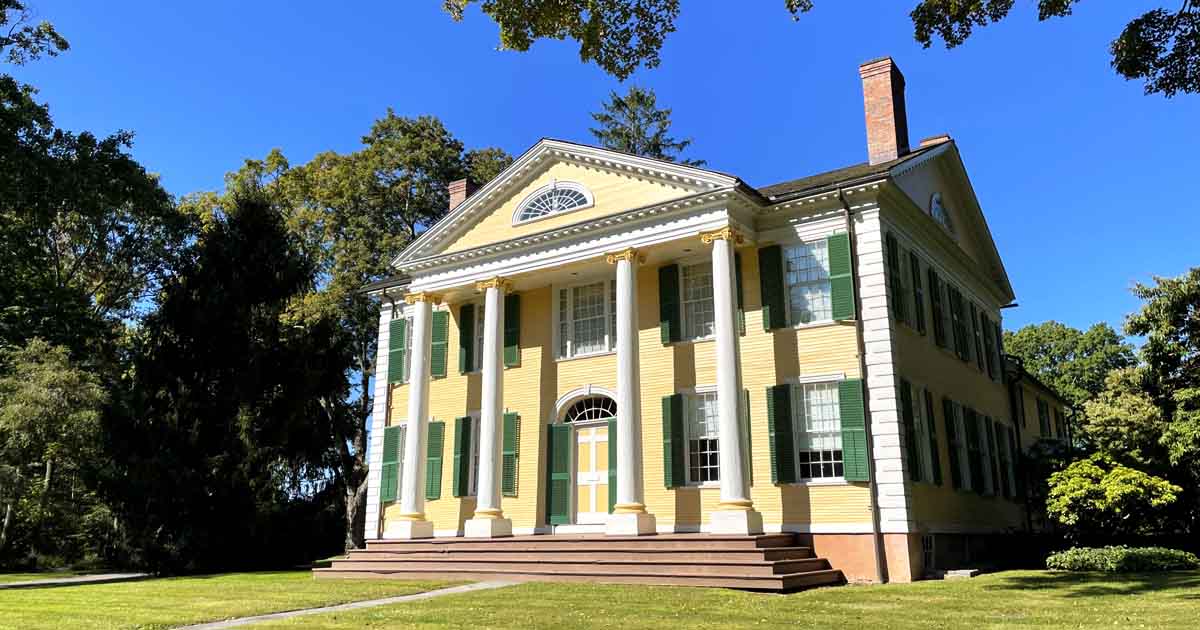 This Connecticut Riverfront Estate Was Once A Secret Haven For World ...