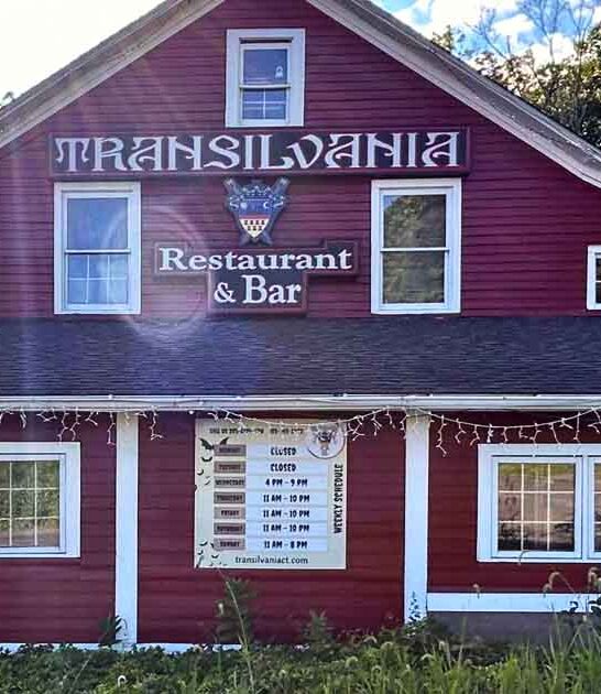 connecticut vampire themed tavern ftr