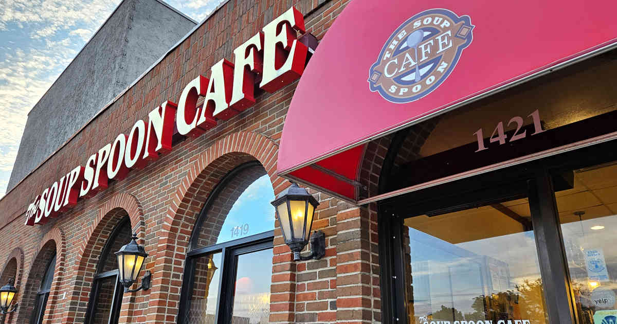 This Cozy Michigan Cafe Serves Comfort Food That Feels Like A Warm Hug