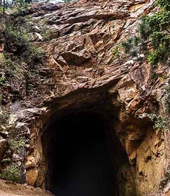 creepy spots colorado ftr