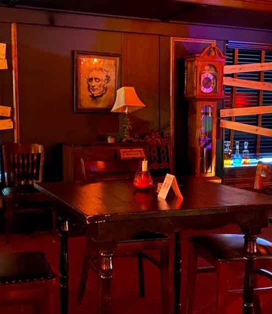 dark spooky oregon bar ftr