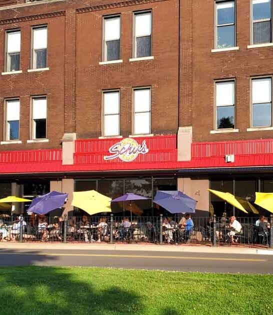 delicious walleye michigan bar ftr