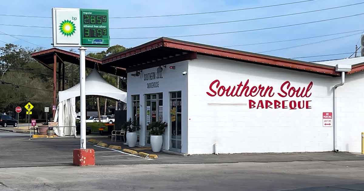 This Tiny BBQ Joint In Georgia Serves The Best Brunswick Stew You'll ...