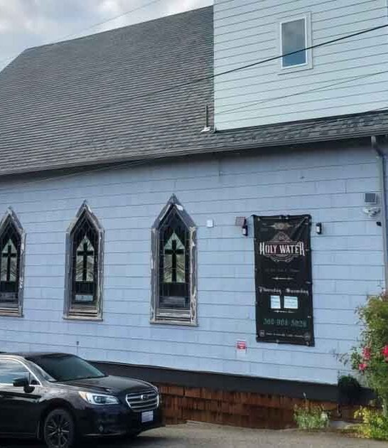 You’ll Never Forget A Meal At This Delightfully Quirky Washington Restaurant