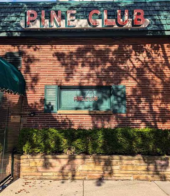 dimly lit supper ohio ftr