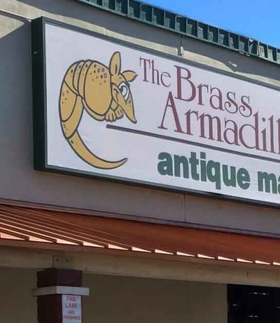 This Gigantic Antique Store In Arizona Is What Thrifting Dreams Are Made Of