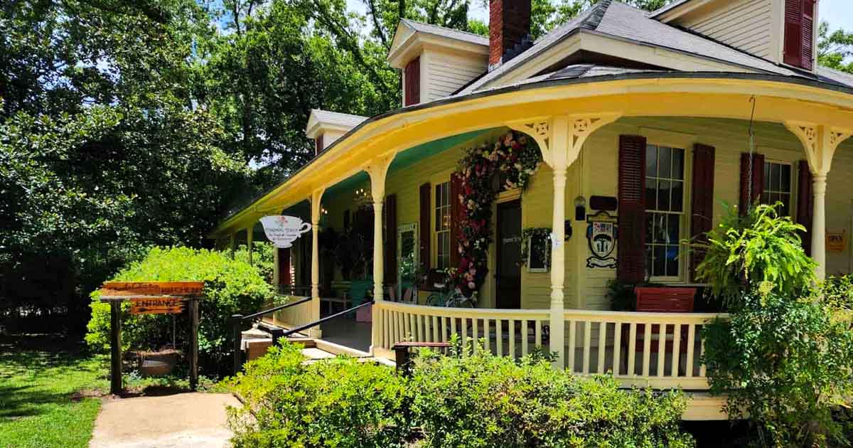Step Inside This Dreamy Alabama Tea Room That Looks Like Something Out ...
