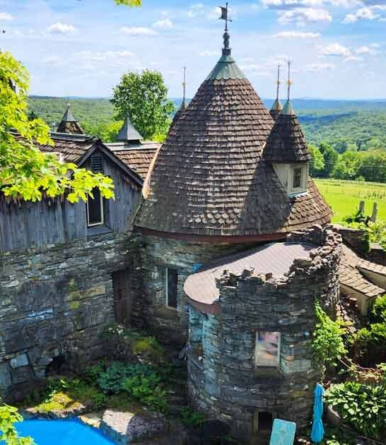 dreamy new york castle ftr