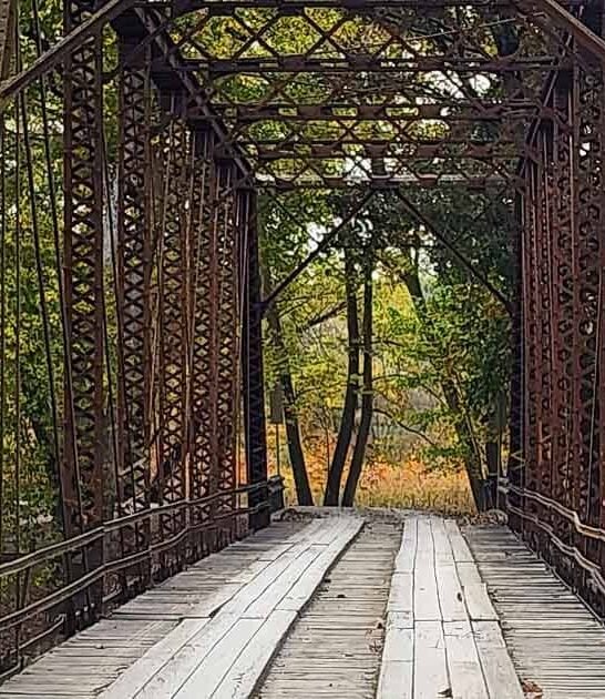 eerie abandoned bridge illinois ftr
