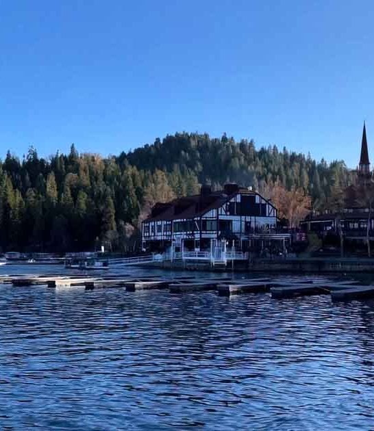 enchanting waterfront towns california ftr