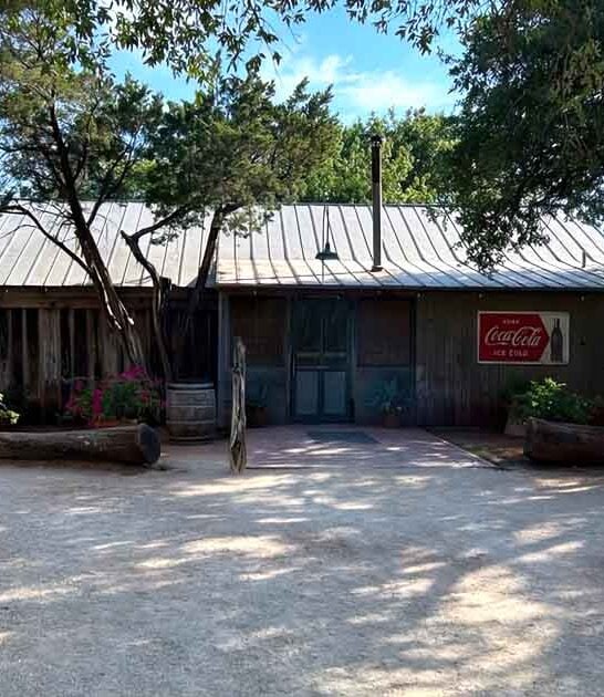 expect restaurant rural texas ftr