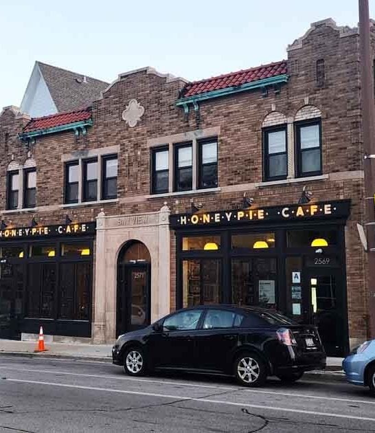 farm table cafe wisconsin ftr