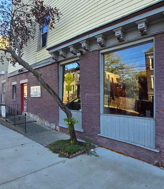 fun restaurants new york ftr