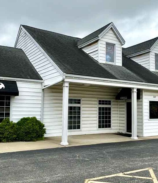 gastropub illinois tucked away ftr