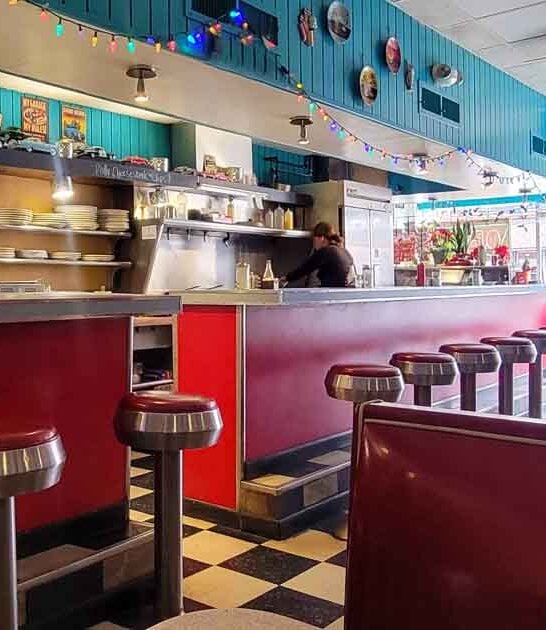 happy retro maryland diner ftr