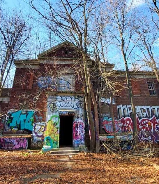 haunting new york spots ftr