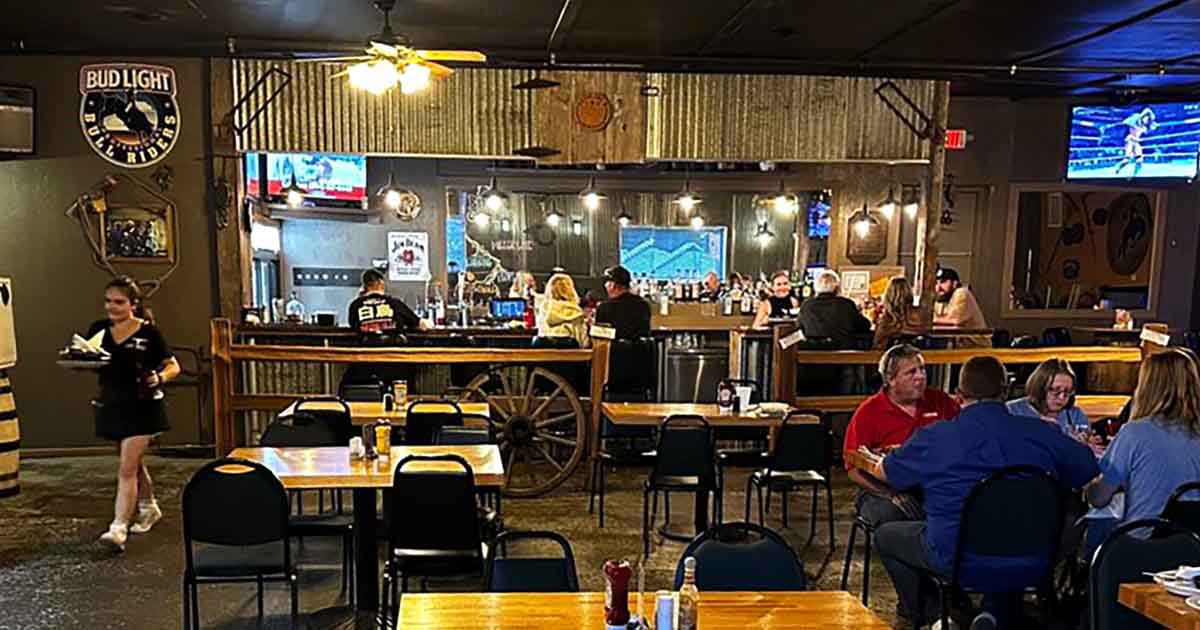 You'll Want To Make The Drive To This Hidden Gem BBQ Spot In Indiana