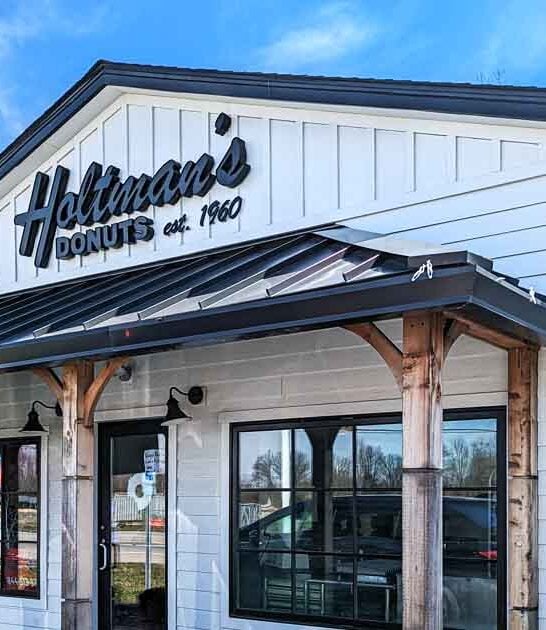 hiding donuts ohio bakery ftr