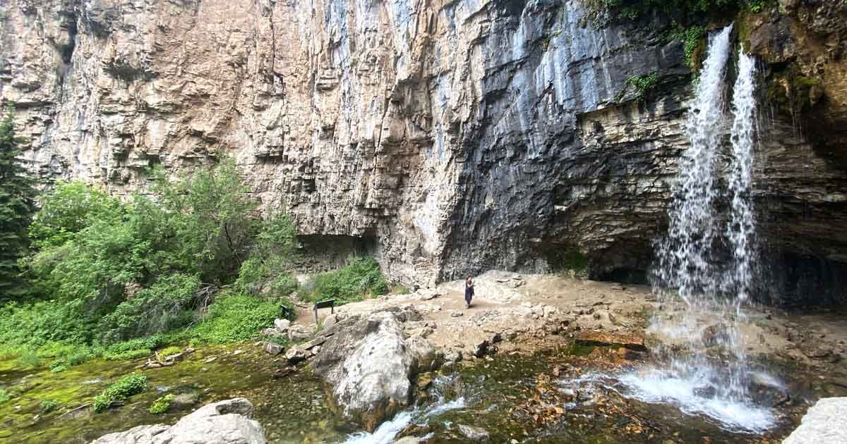 You'll Want To Hike This Colorado Trail That Leads To Two Gorgeous ...