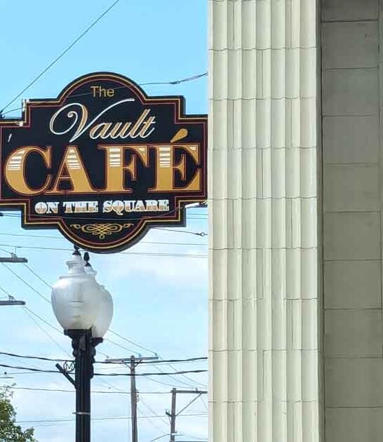 historic illinois restaurant hooked ftr