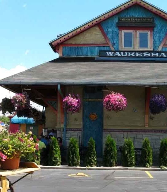 historic train restaurant wisconsin ftr