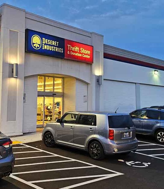 iconic oregon thrift store ftr