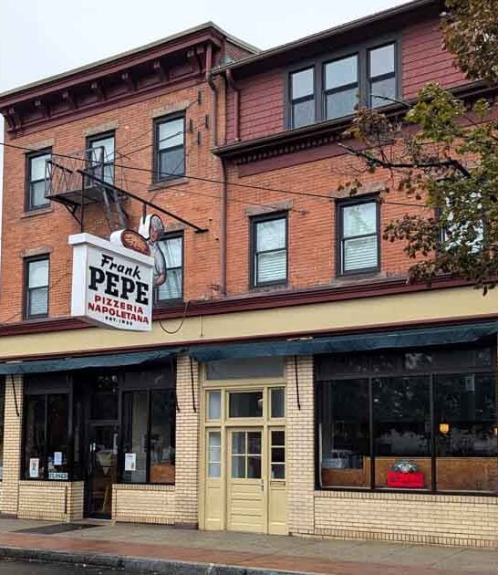 iconic pizzeria connecticut staple ftr