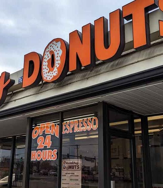 illinois charming donut shop ftr