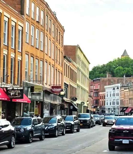 illinois idyllic small town ftr