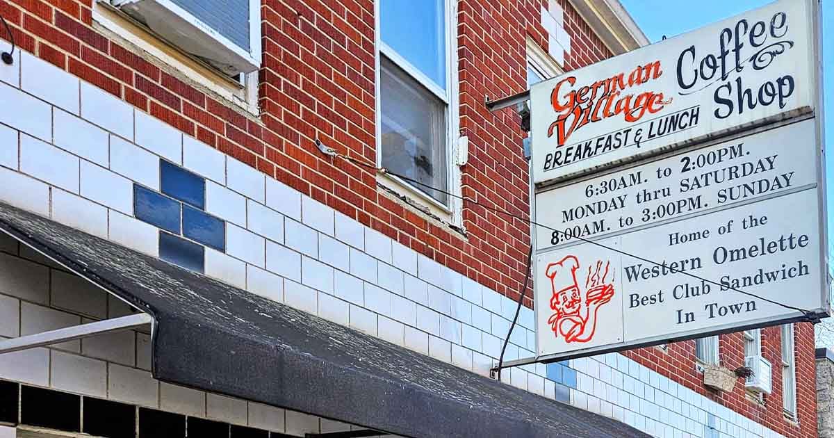 Most People Drive Right Past This Incredible Breakfast Spot In Ohio