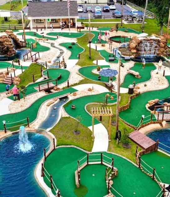 You&rsquo;ll Want To Plan A Family Trip To This Incredible Waterfall-Filled Mini Golf Course In Alabama