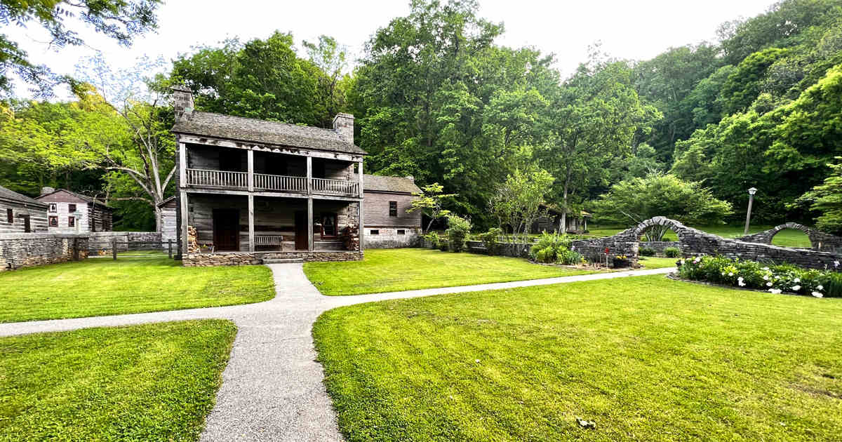Taraho Indiana State The Stunning State Park In Indiana That Looks Like Something Out Of A ...