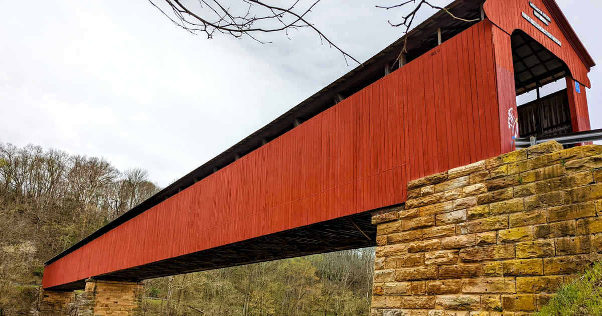 Most People Don't Know Indiana Is Home To A 373-Foot Covered Bridge You ...