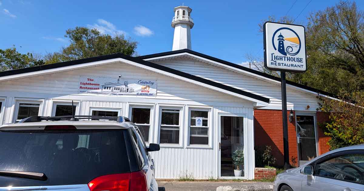 The Family-Style Meals At This Beloved Kentucky Restaurant Are An ...