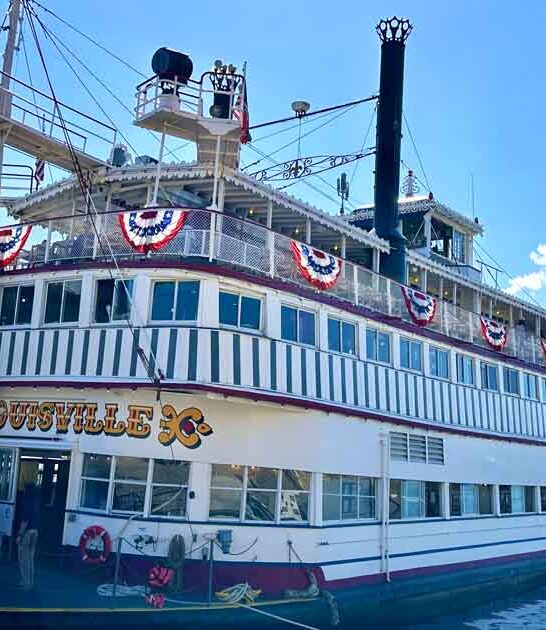 kentucky iconic steamboat ftr