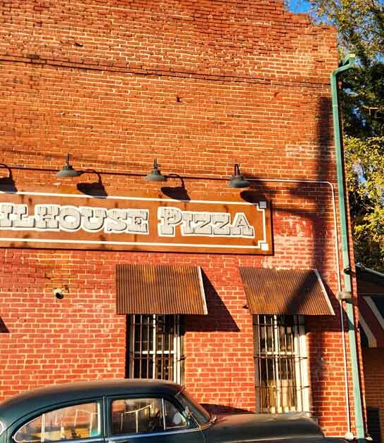 kentucky unusual restaurant ftr