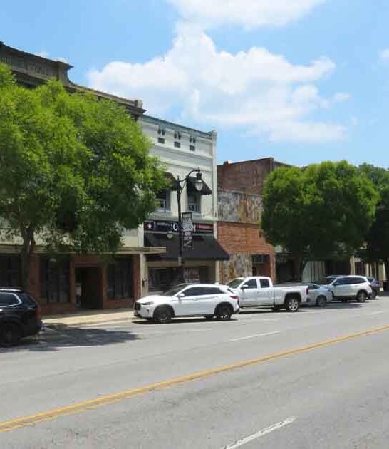 laid back alabama town ftr