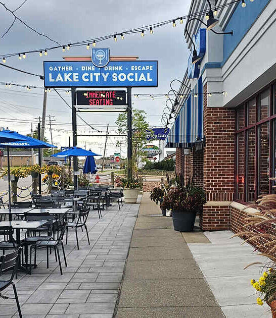 laid back wisconsin grill ftr