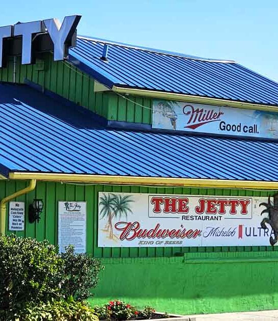 lively waterfront bar maryland ftr