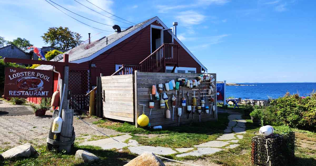 This No-Frills Seafood Shack In Massachusetts Serves The Most Perfect ...