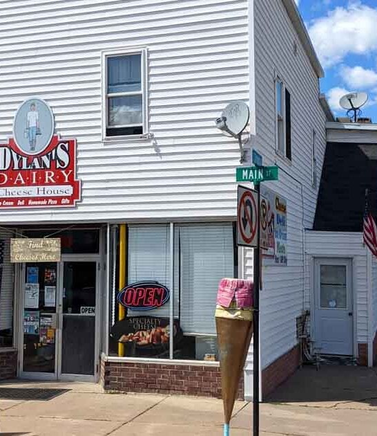 local restaurant wisconsin ftr