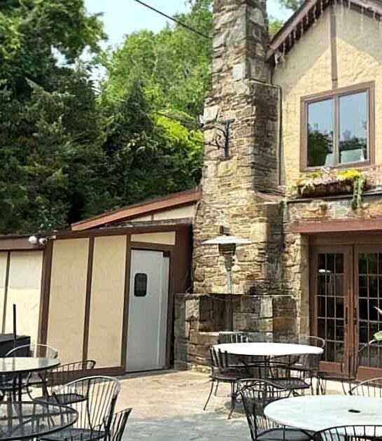 maryland inn outdoor dining ftr